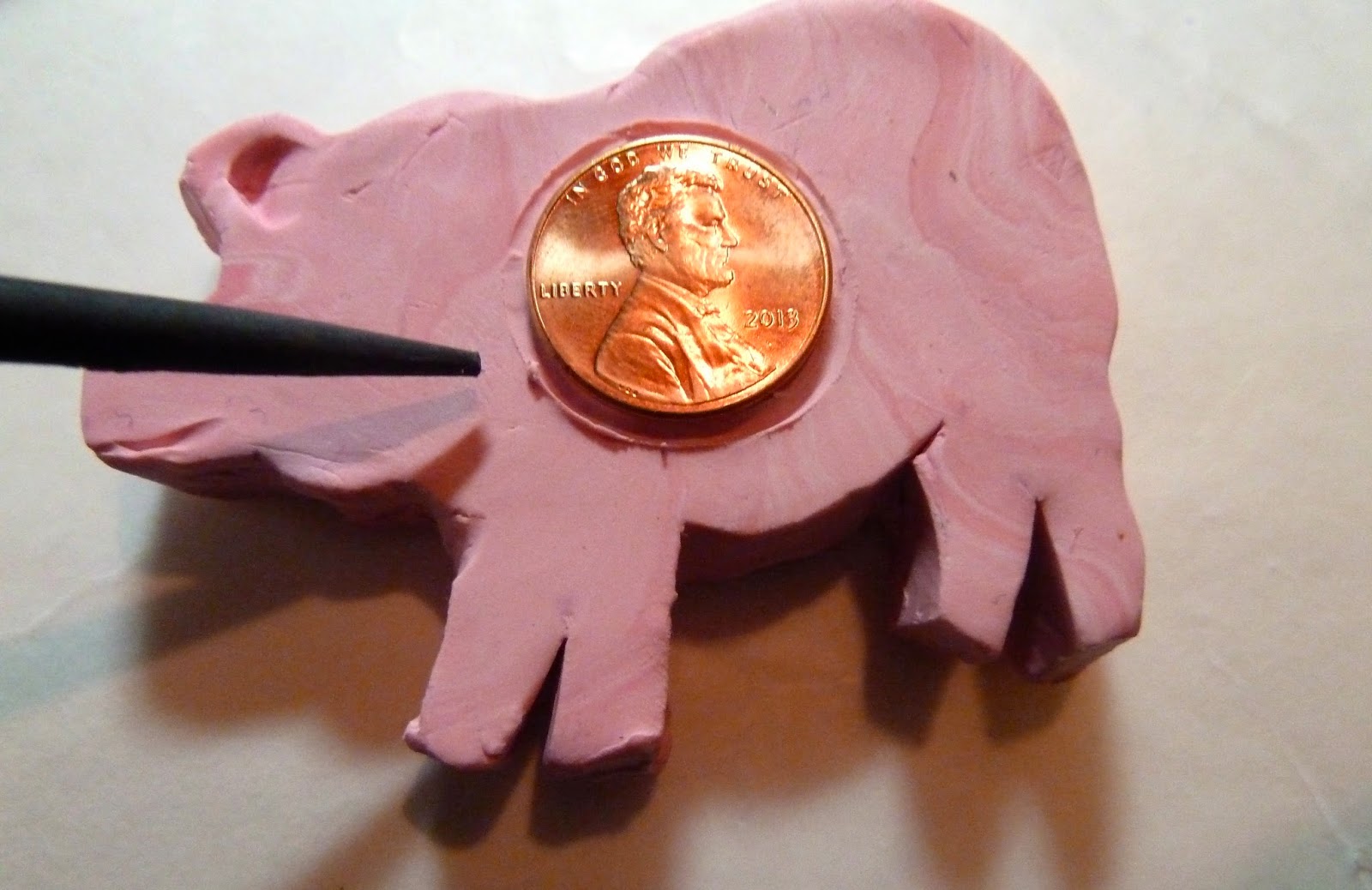 Make it easy crafts: Lucky penny polymer clay piggy bank key chain tutorial
