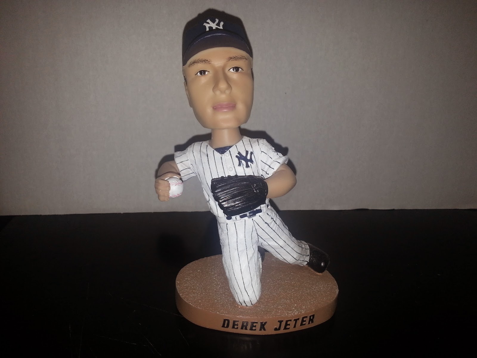 The Sexy Geek's Sports Room: Derek Jeter...The Bobblehead Collection