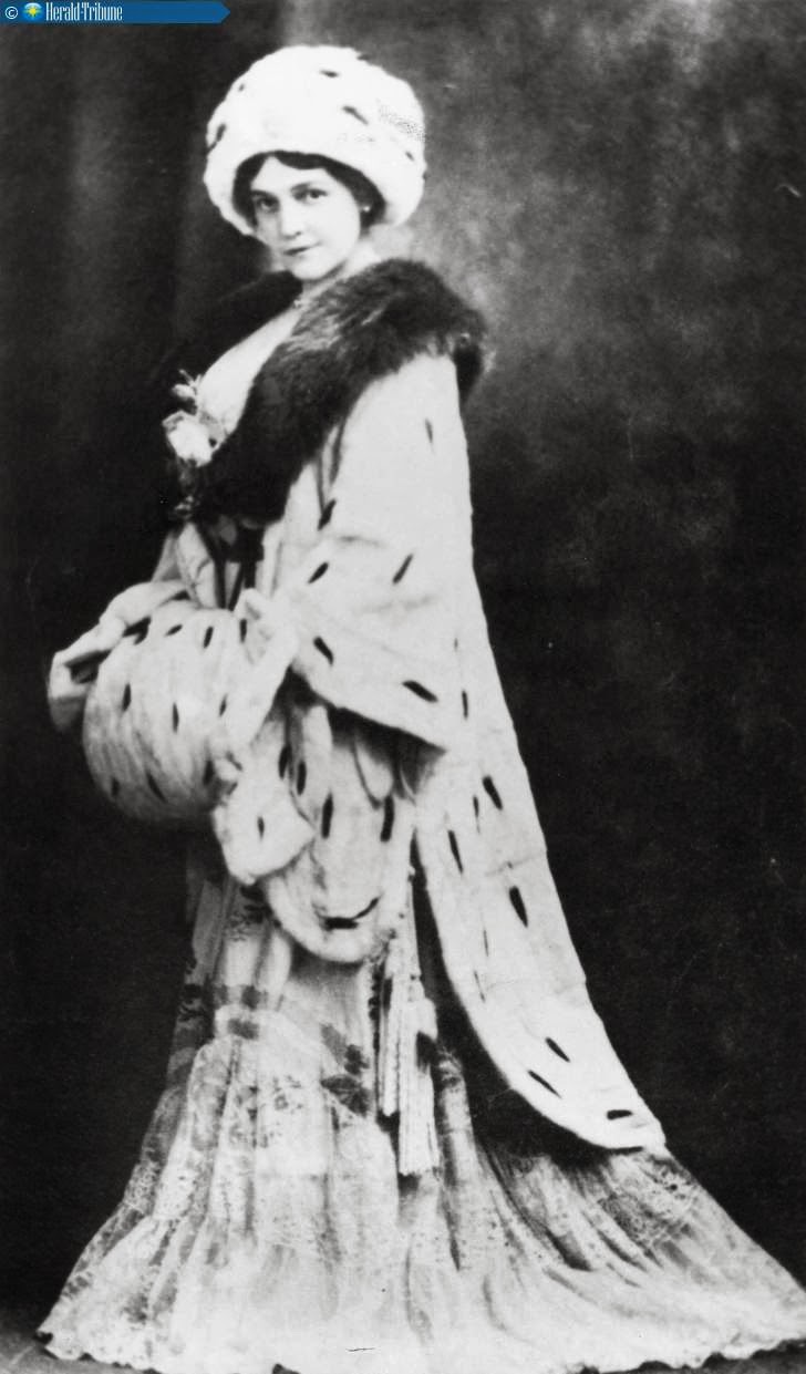 THE BALLOON MAN: JOHN RINGLING--