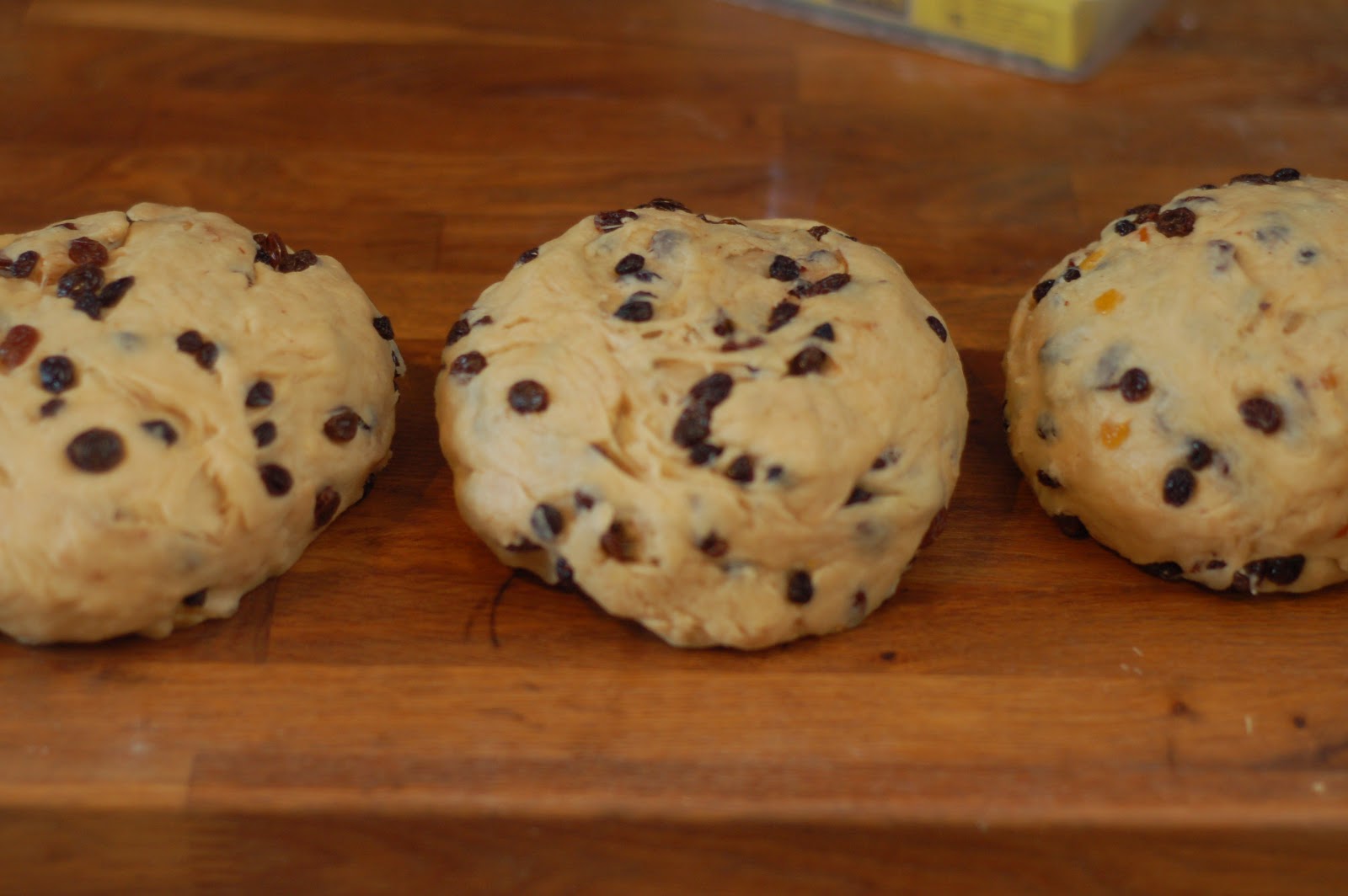 how to eat properly: stollen