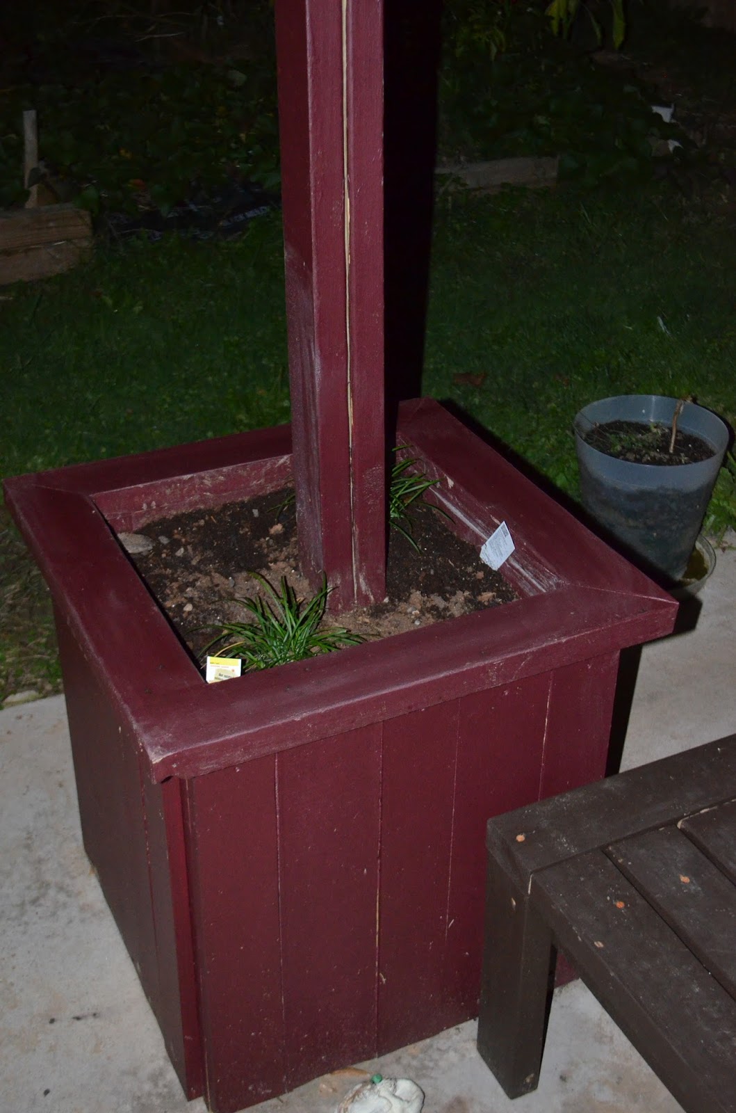 I Made This From the World Wide Web: Wood Post Bucket Weight inspired ...