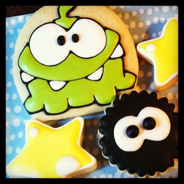 Snickety Snacks: Cut The Rope-Holiday Gift Edition