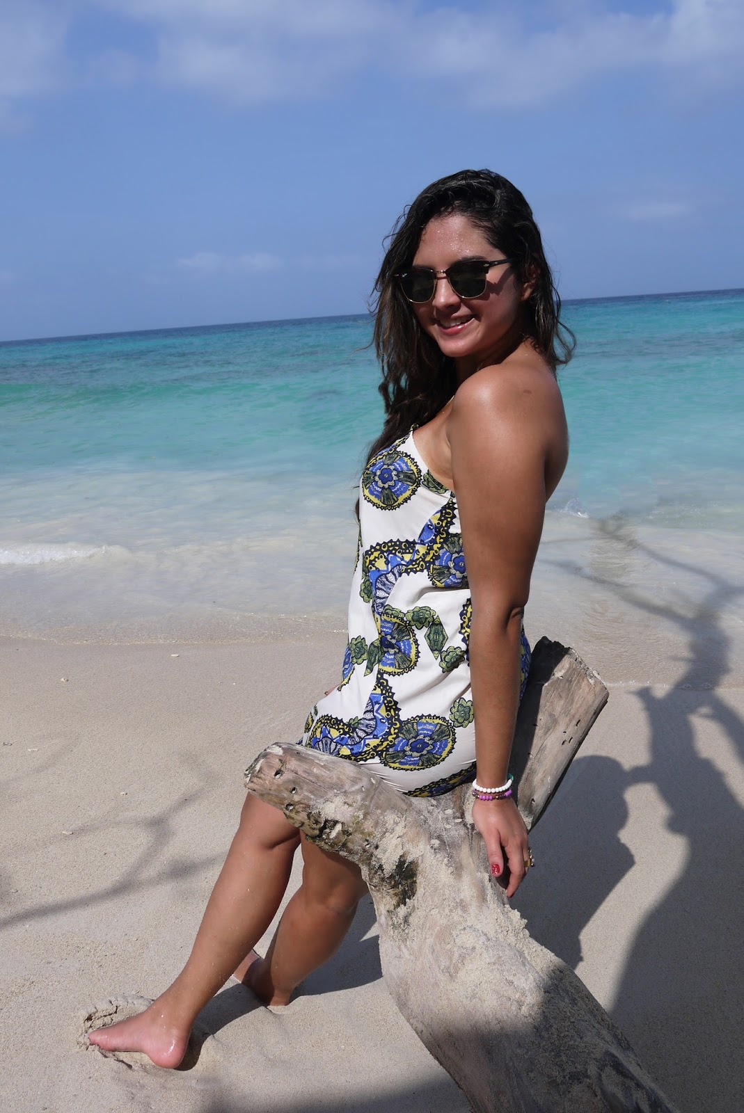 Melissa Oviedo: Como vestir para la Playa / How to: Outfits for the Beach