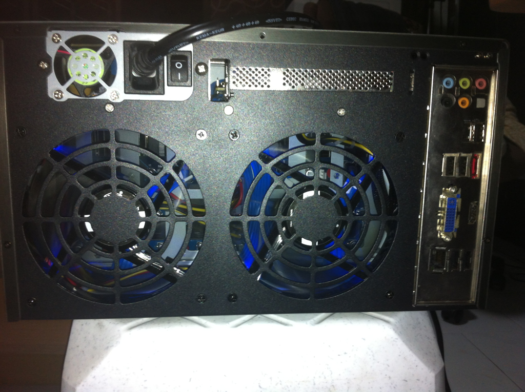 Other BYON 1: CyberTron 8-Bay NAS | Build Your Own NAS (BYON)