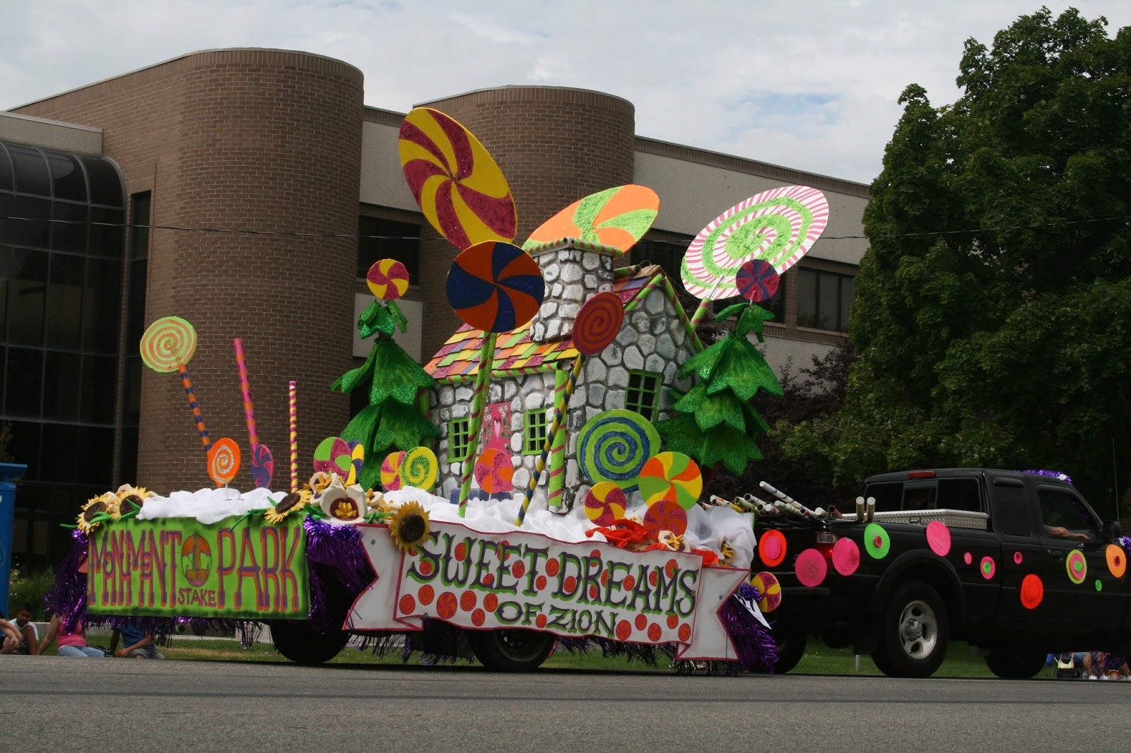 Float Building By Dummies: Float Design