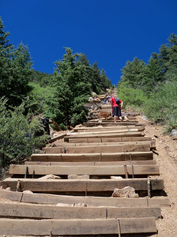Trail and Park Reviews: The Manitou Incline; Colorado Springs - One of ...