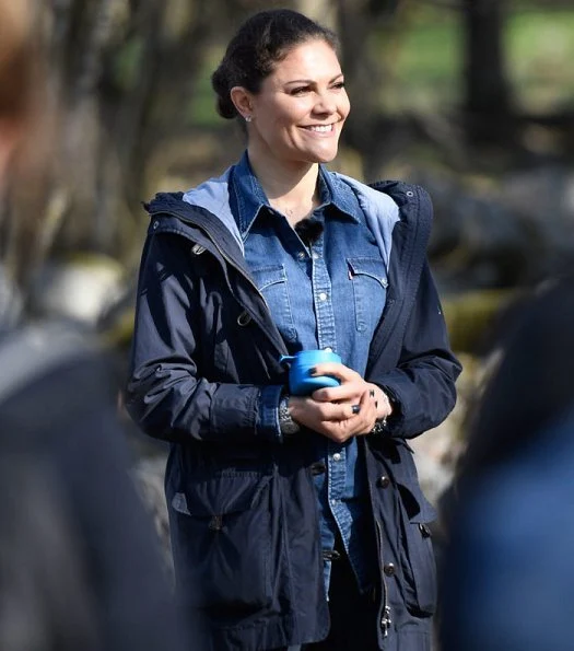 Crown Princess Victoria's hiking in Närke started