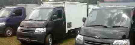 Sewa Mobil Box Cikarang