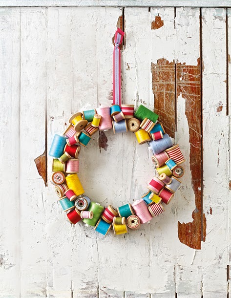 20 DIY Upcycled Wreaths for Every Occasion! | thee Kiss of Life Upcycling