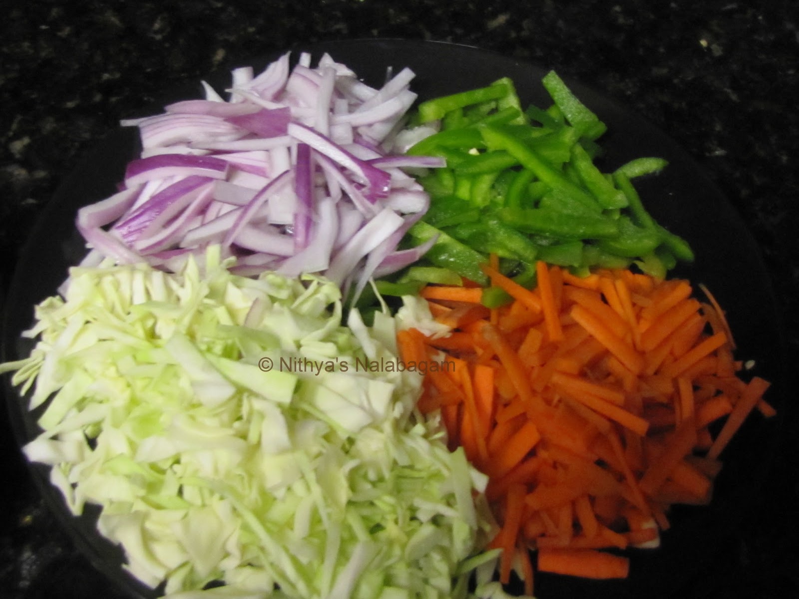 Vegetable Chapati Roll |Nithya's Nalabagam