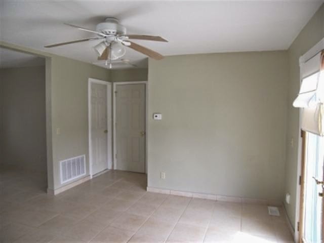 528 Square Feet: House Tour