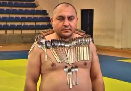 Nothing To Do With Arbroath: Magnetic man breaks own world record for ...