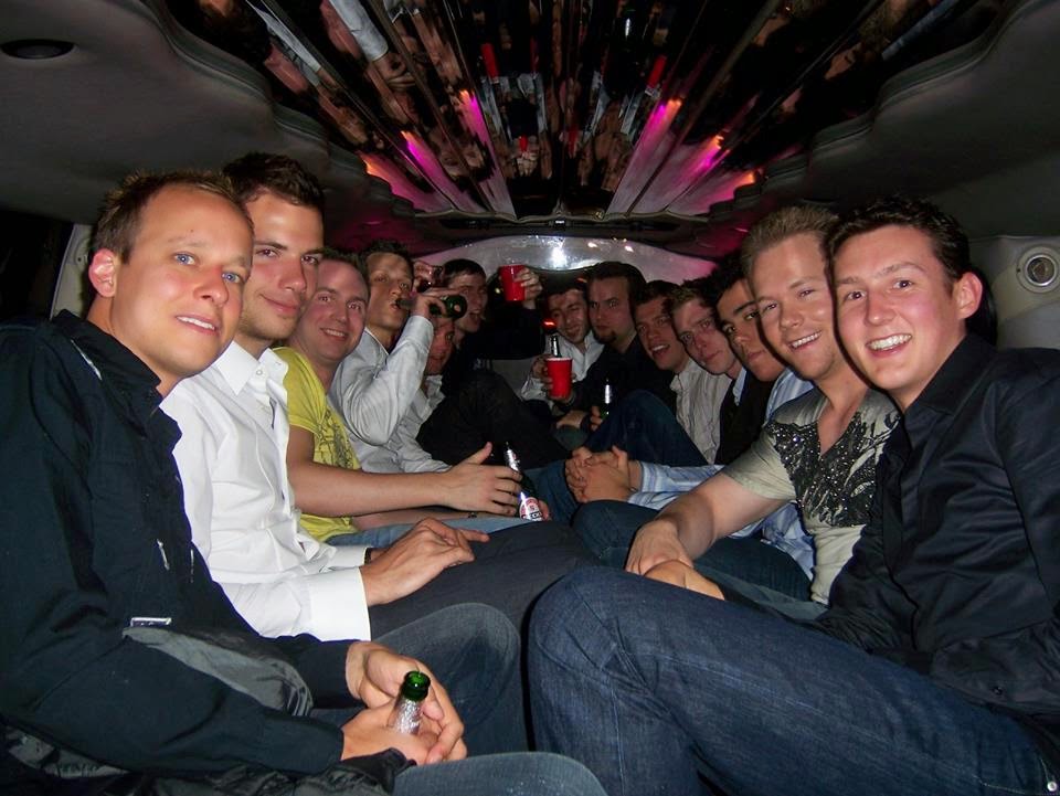 Seattle Top Class Limo: Seattle Prom Limousine Service, Party Bus.