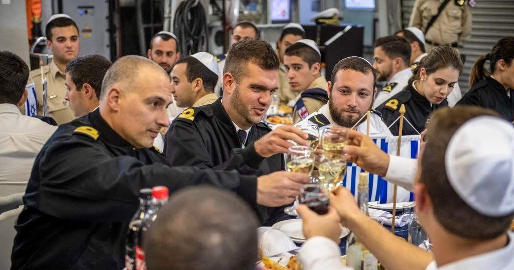 ΕΣΧΑΤΗ ΓΡΑΜΜΗ ΑΝΑΣΧΕΣΕΩΣ: Ρε έεελλλεοςςς... λέμεεε