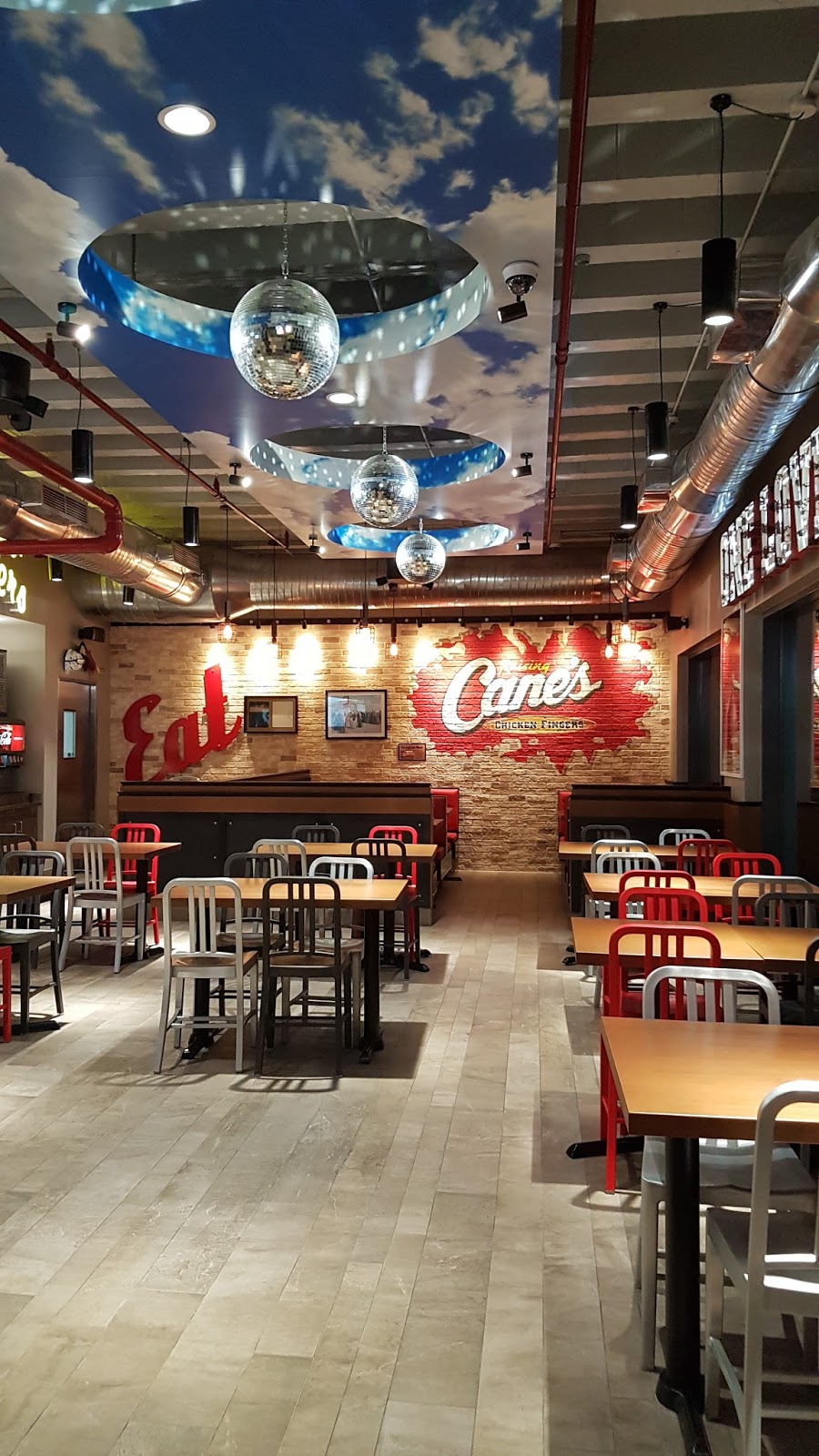 Life in Kuwait Blog: Raising Cane's now open in Jabriya