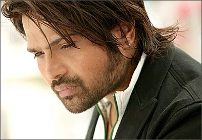 Bollywood Actor Himesh Rashammiya By Damadam Movie Review, Release Date ...