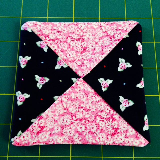 Lady Linda ♡: Criss Cross Coasters
