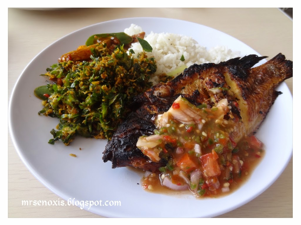 Me as MrsEnoxis: Lunch @ Wak Dol Kitchen Setia Alam