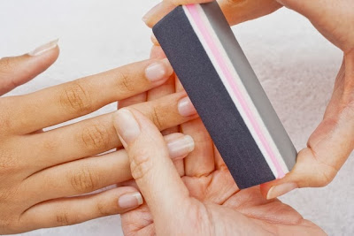 Beauty Tip: Nail Buffing