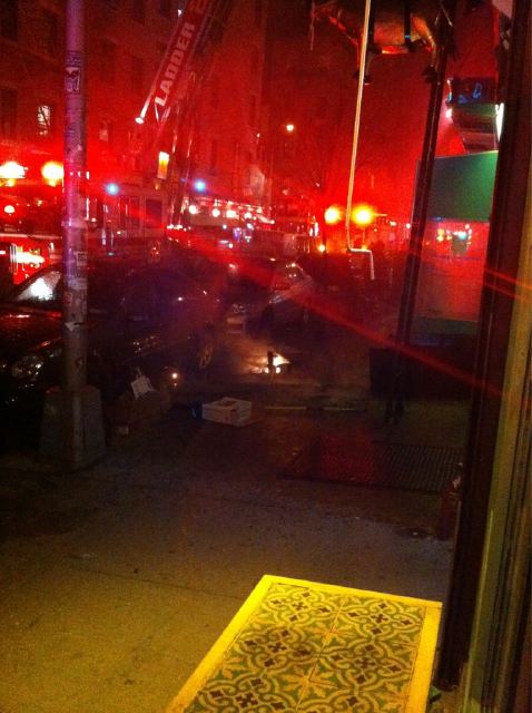 EV Grieve: Reader reports: Big fire at 202 Mott St.