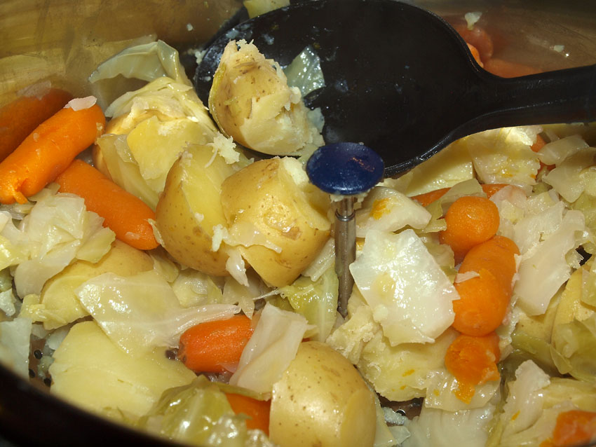 Pellet Smoker Cooking: Cabbage Meatloaf & Steamed Veggies