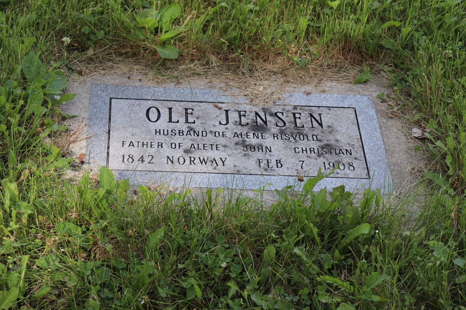 The Minneapolis Pioneers & Soldiers Memorial Cemetery - Minneapolis, MN ...