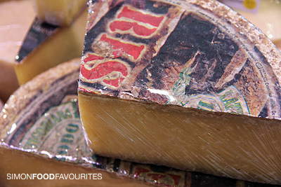 Simon Food Favourites: 'Fifty Shades of Cheese' at Formaggi Ocello ...