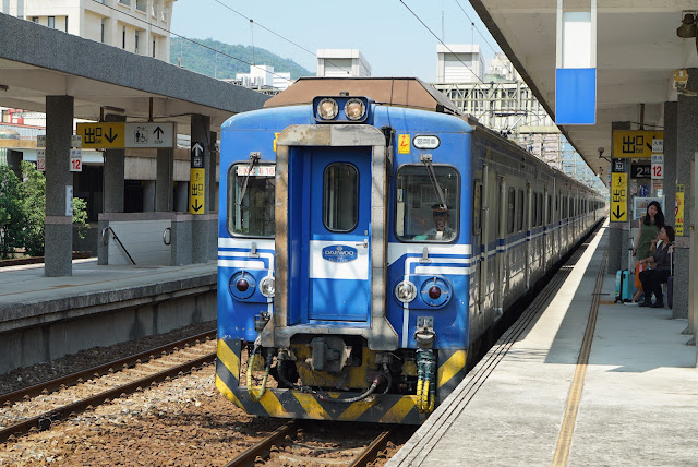 Blair's 鐵道攝影: EMU516電聯車 / TRA EMU516 Electric Multiple Unit