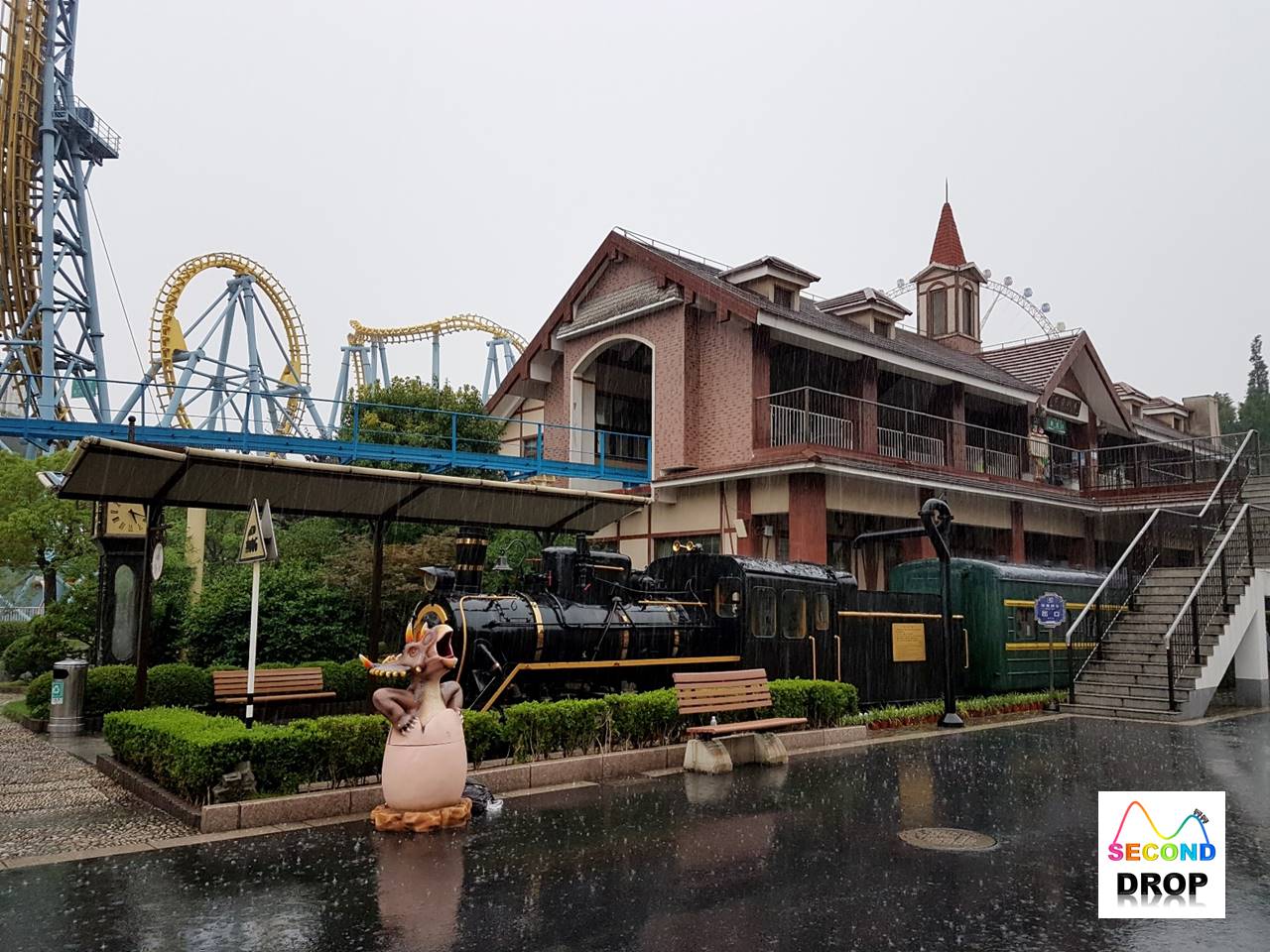 Second Drop Attractions: Jinjiang Action Park: the RCT3 theme park!