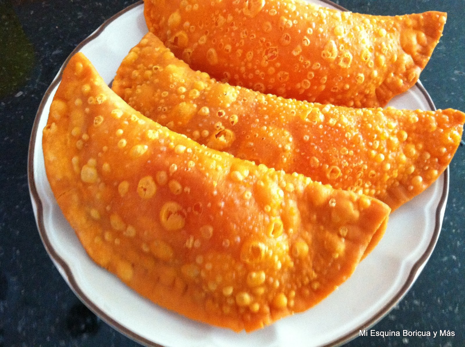 Mi Esquina Boricua y Más: Pastelillos de queso