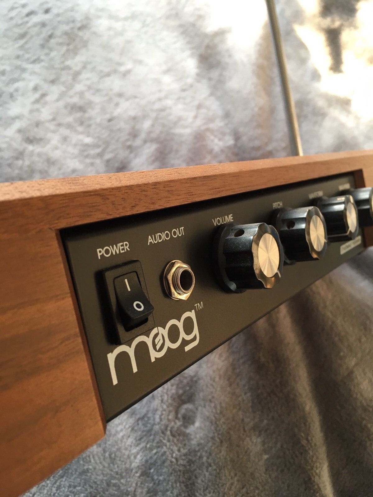 MATRIXSYNTH: Moog Etherwave Theremin Synth SN 11282