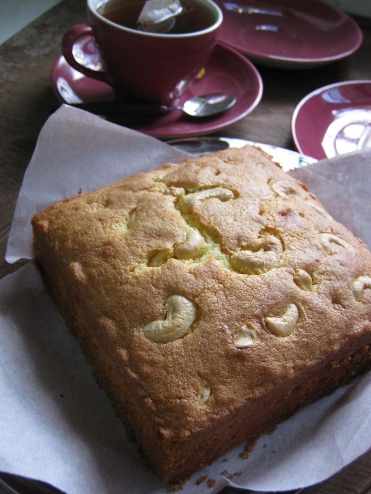 KARI LEAFS ... Malaysian flavour's: SEMOLINA BUTTER CAKE