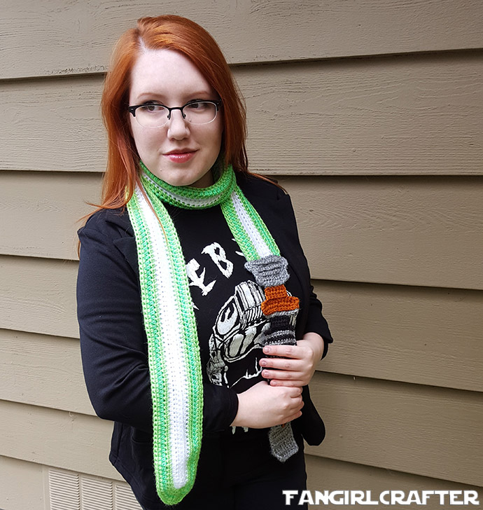 The Fangirl Crafter: Lightsaber Scarves For the Crafty Jedi