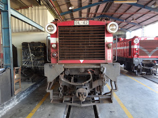Blair's 鐵道攝影: DL42柴油機車 / Alishan Forest Railway DL42 Diesel Locomotive