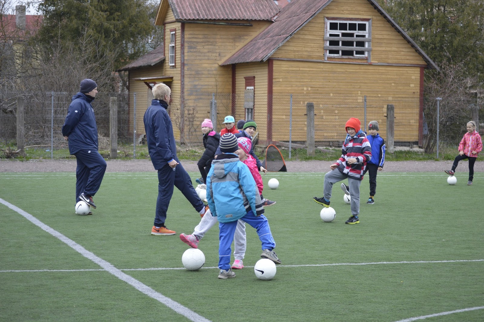 4.a klassi ajaveeb: Jalgpall kooli!