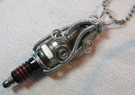 Beading Arts: My wired spark plugs