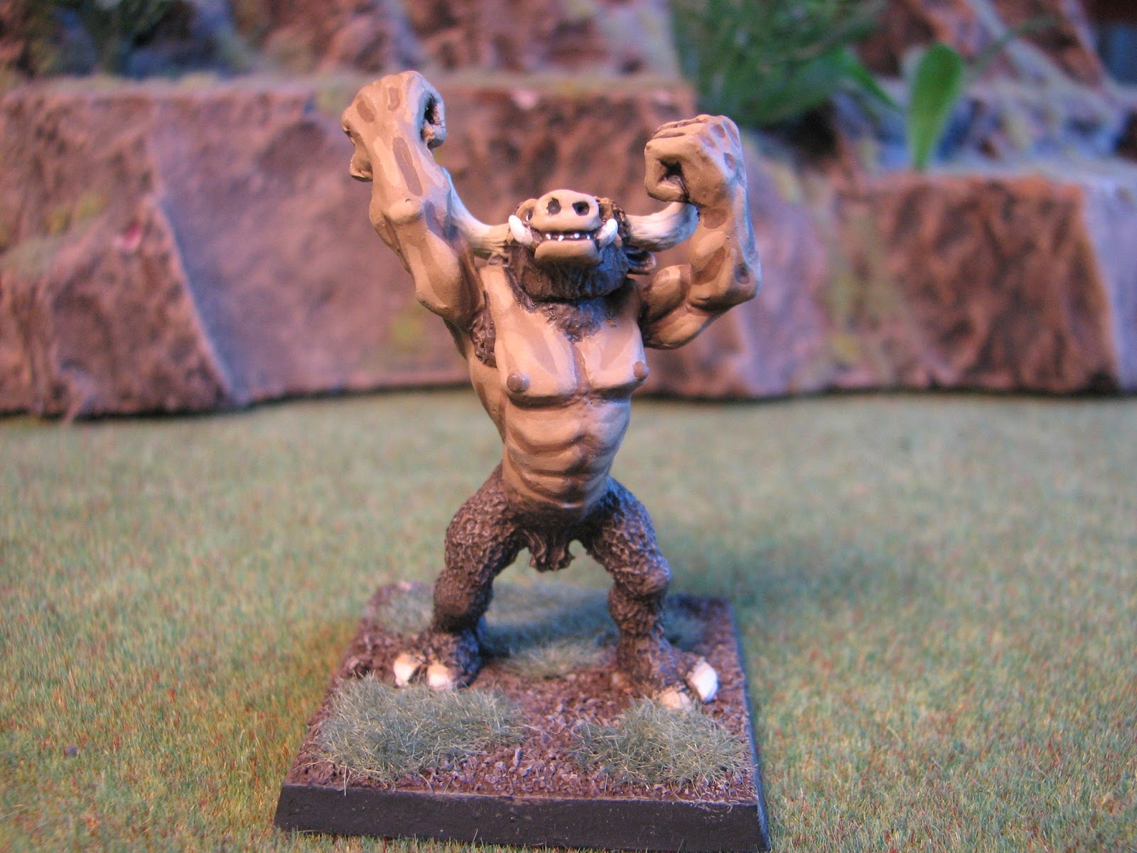 15mm Sci Fi Small Soldiers: Realm of Chaos Citadel Minotaur
