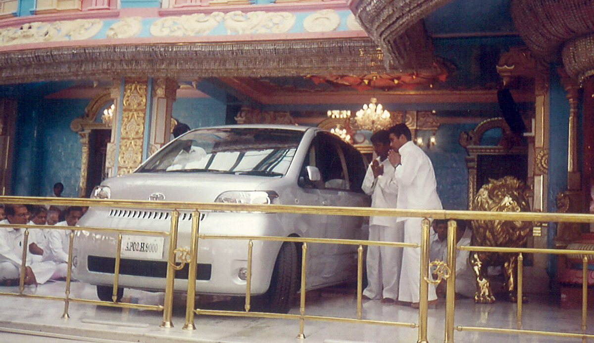 Sai Student: Experiences and Musings: With great love comes great tests ...