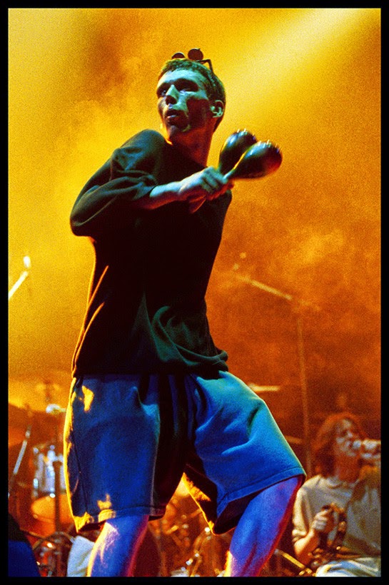 paper lantern: Bez dancing