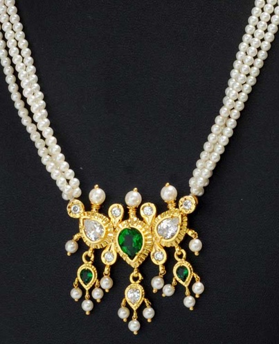 Manini's Blog: Chintak and Tirmani ..... A Hindu and Mughal Amalgamation