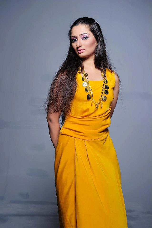 Bengali Models and Girls Wallpaper: Lux Channel I Top 5 Superstar Sexy ...