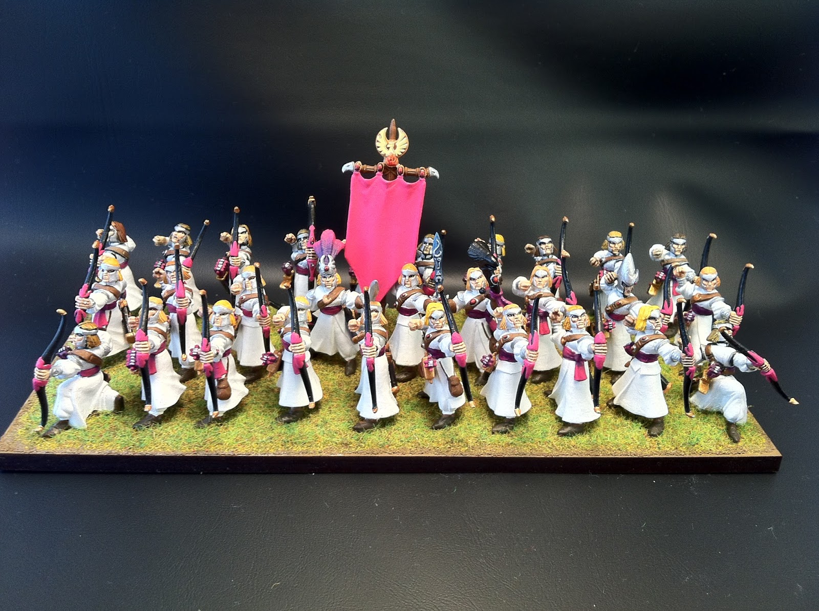 BLACK FIRE PASS: Multi-basing Elves for Kings of War