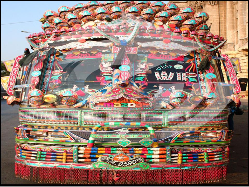 Spreebird-Trend and Culture: W-11 The famous Mini bus of Karachi