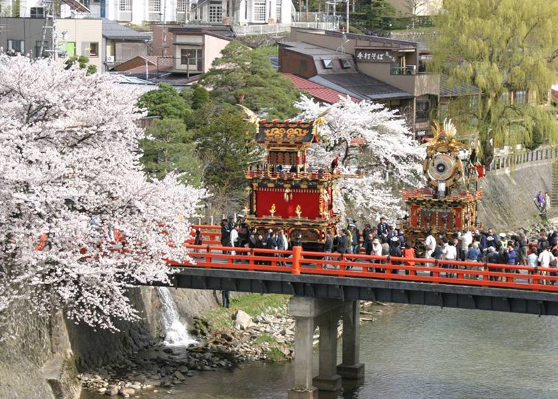 THE TAKAYAMA FESTIVALS FROM JAPAN!