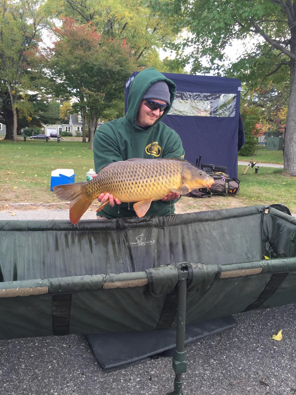 Rhode Island Carp Fishing: RI CAGers Sweep Merrimack River Tournament
