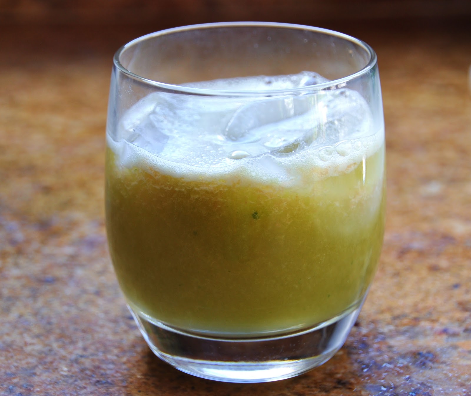 A LA GRAHAM: ANTI-INFLAMMATORY JUICE
