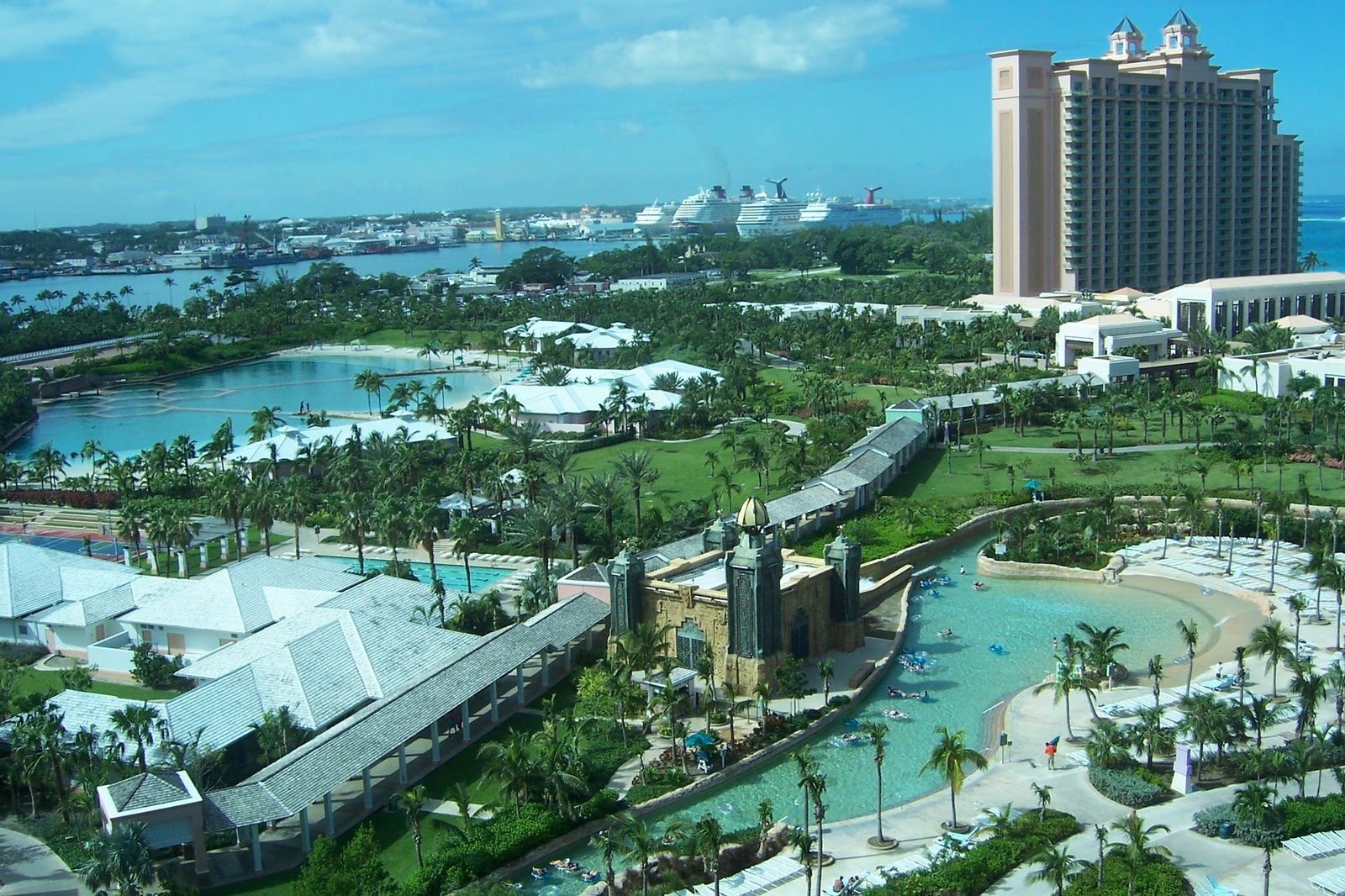 Bee Kalt Travel Insider: It's Better in the Bahamas!