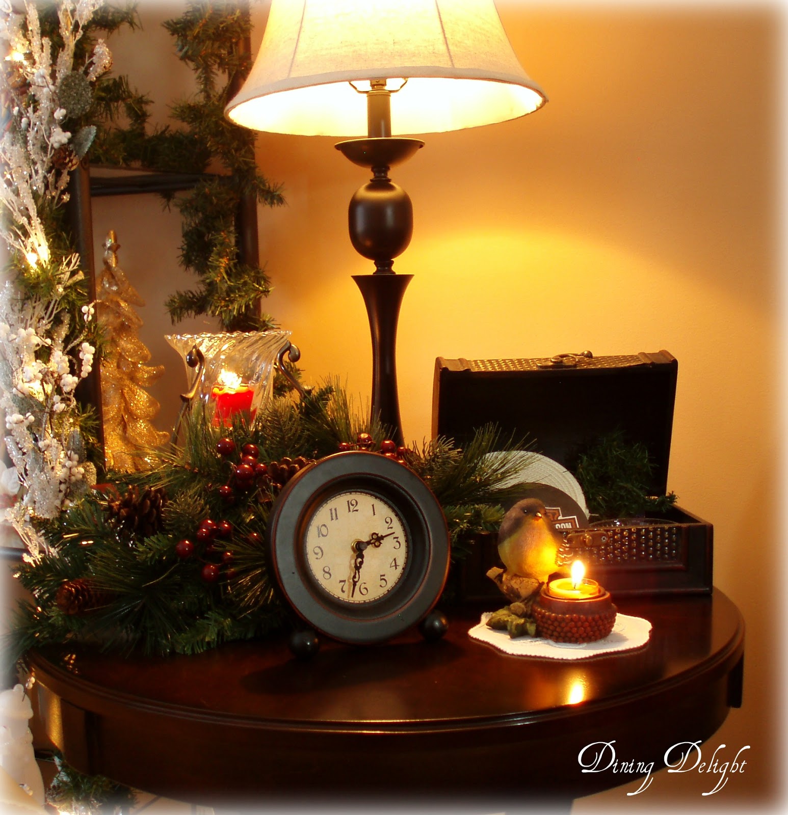 Dining Delight: Christmas Home Tour