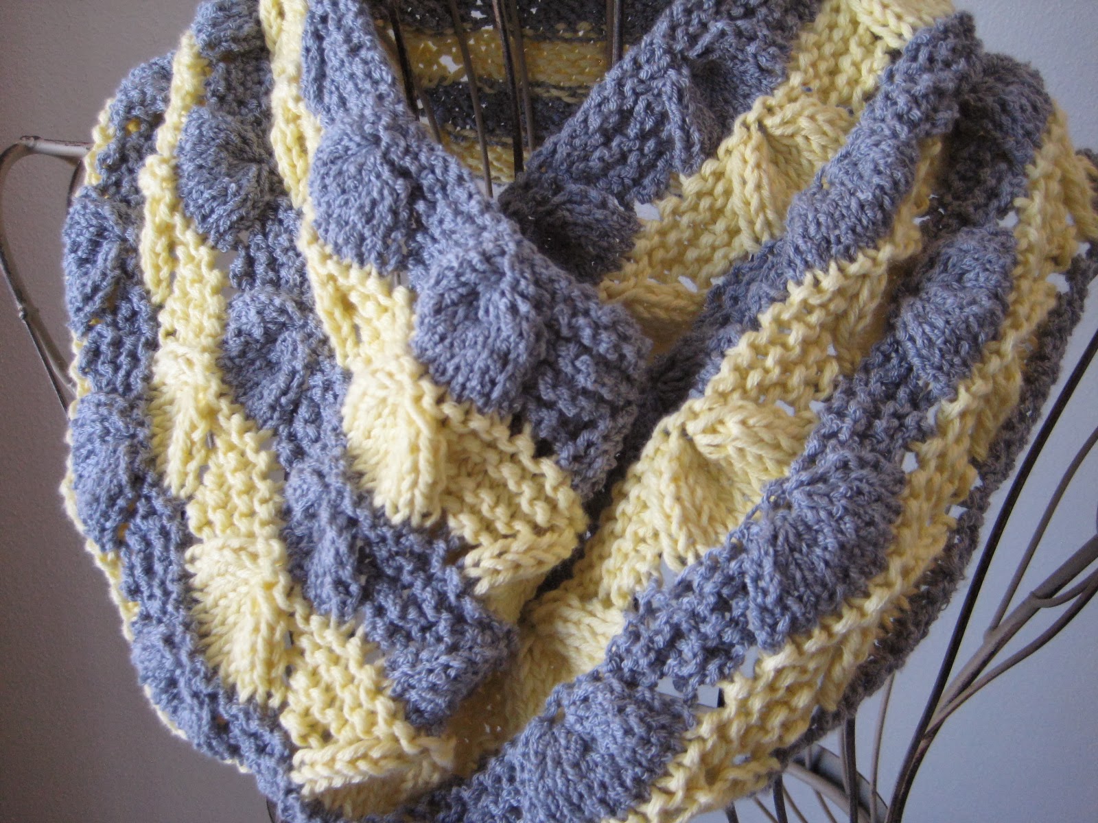 Balls to the Walls Knits: Lucina Shell Cowl