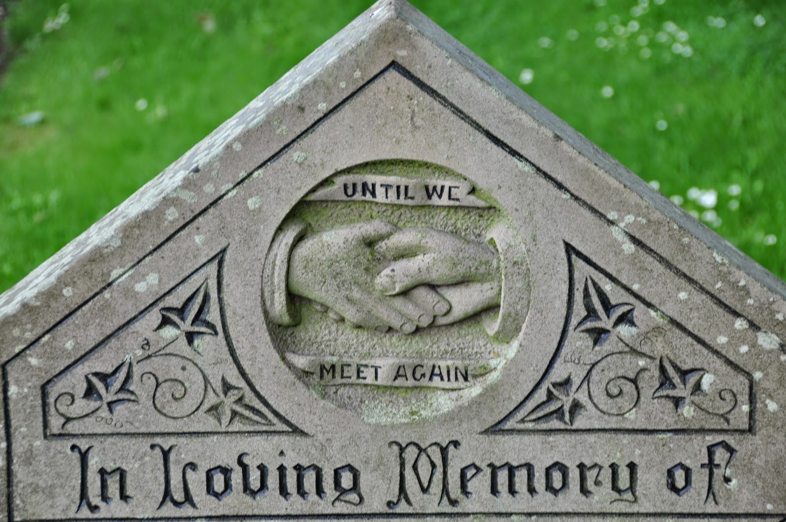 The Graveyard Detective: Grave Art